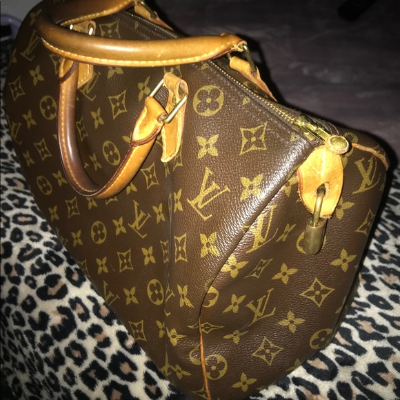 Louis Vuitton | Bags | Authentic Louis Vuitton Speedy 3 | Poshmark
